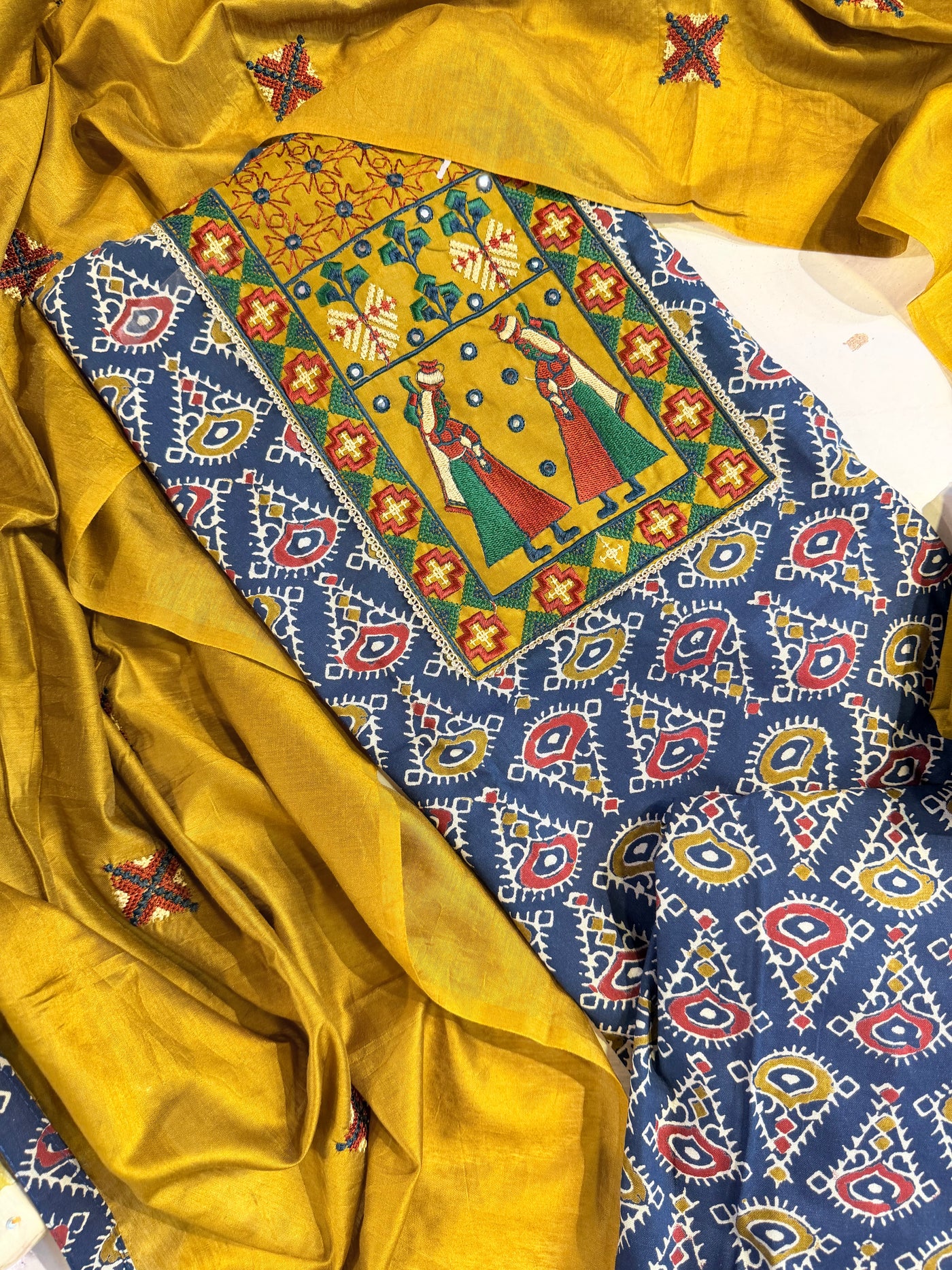 Premium Block Print Cotton suit – Aur Dikhao.